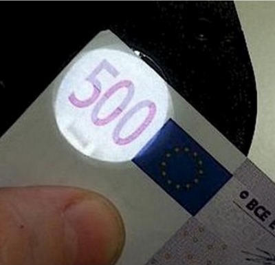 Handheld document checker Doculus Lumus® - Bankservis